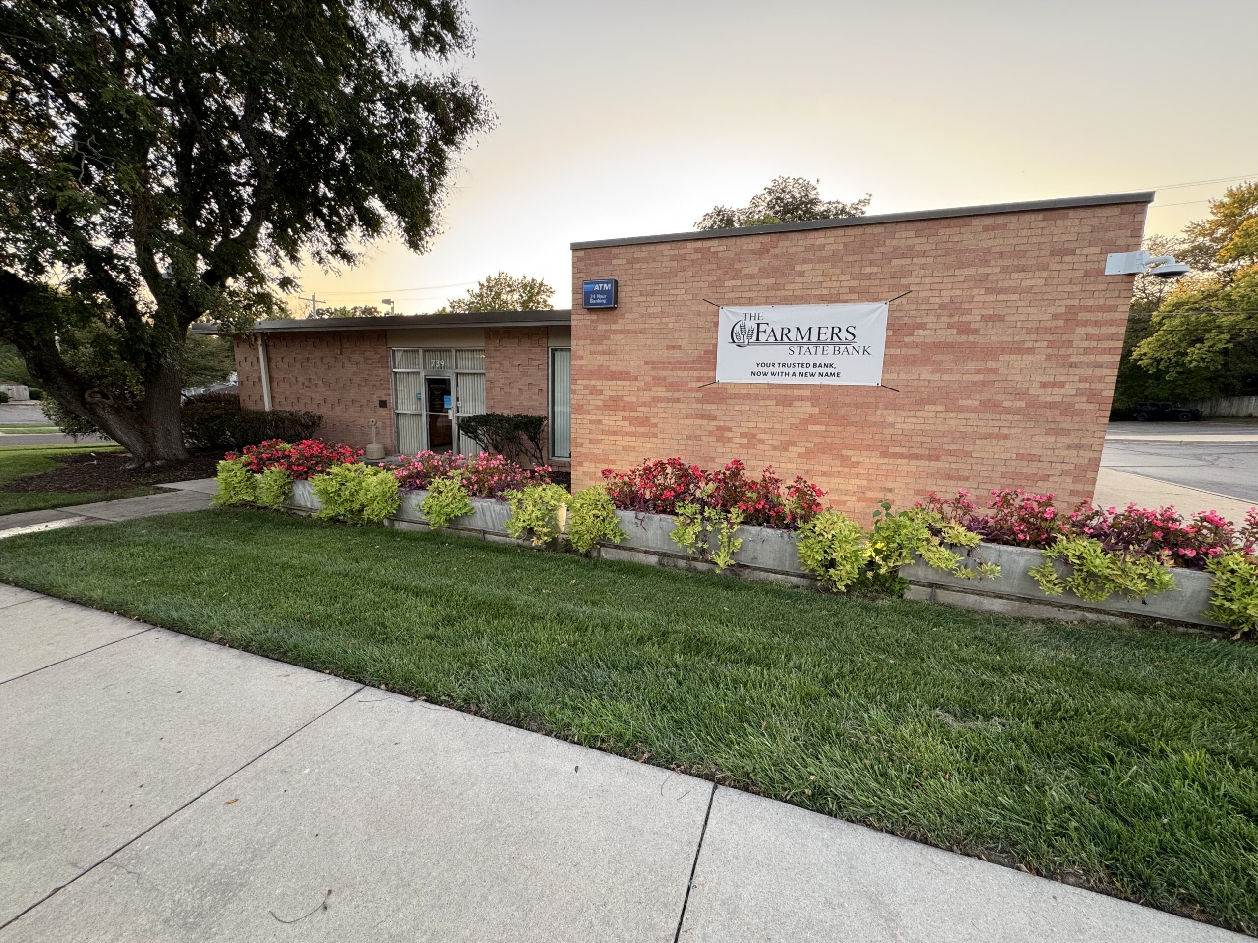Town Talk | Western Kansas bank enters Douglas County market, plus new ...